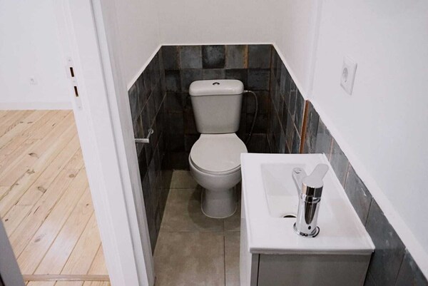 Charming 1-bedroom Apartment With Ac, Wifi In Brilliant Lisboa - Lisboa