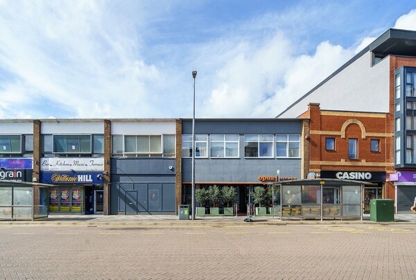 Stylish 1-bed | Hemel Centre - Hemel Hempstead