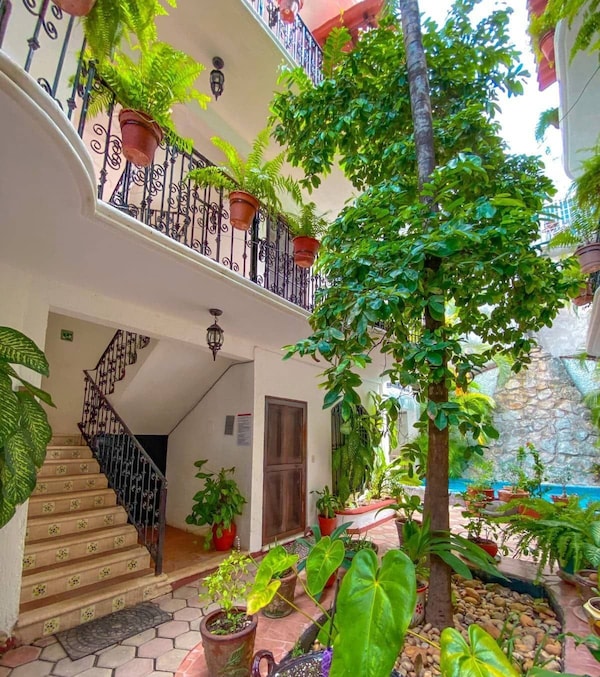 Central Hacienda 5 Min From The Beach And The Famous 5th Ave With Swimming Pool - Playa del Carmen