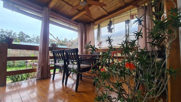 Just A Stone's Throw From The Sea, Mobile Home With Lovely Wooden Terrace Pets Welcome - Korsika