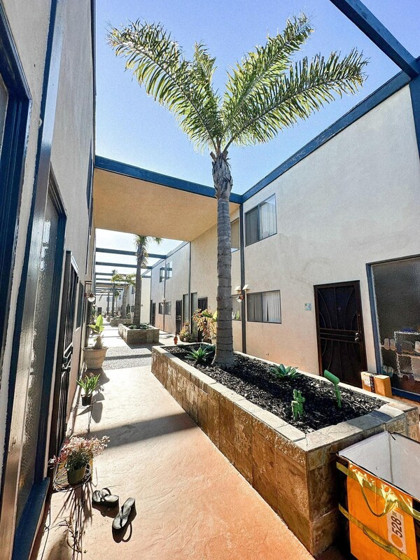 Cozy 2bedroom Townhouse, Close To Beach - Sleeps 8 - Torrance, CA