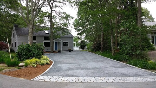 Waterfront 4 Bedroom House With Dock On Popponesset Island In New Seabury. - Cape Cod, MA