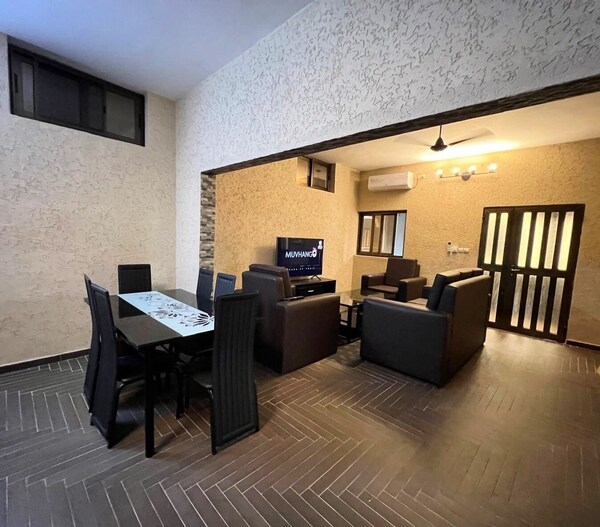 Charming & Quiet 2-bedroom Apartment Close To Beach - Lomé