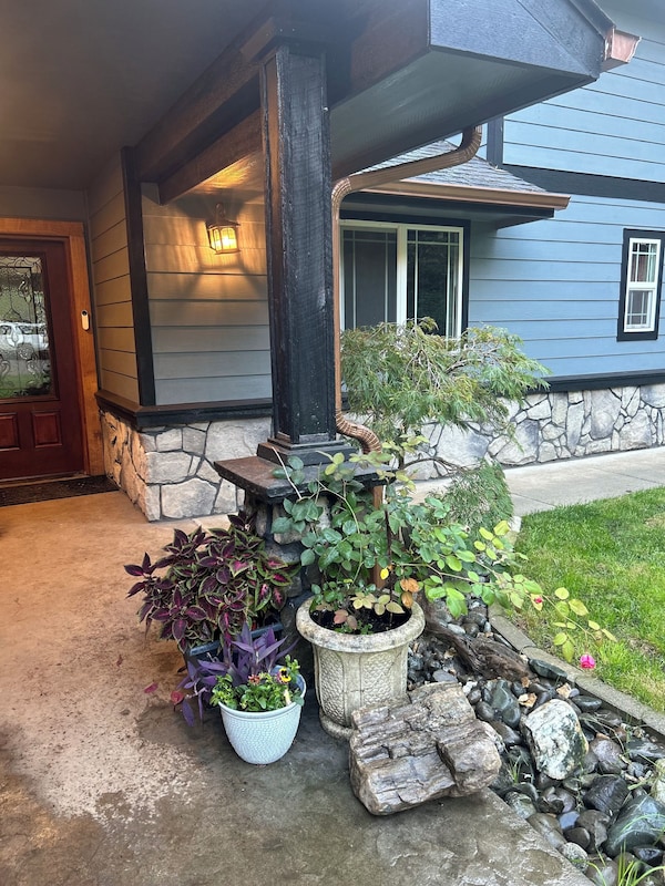 Chalet In The Majestic Redwoods 5 Mins To Redwood National Parks & Smith River. - Crescent City, CA
