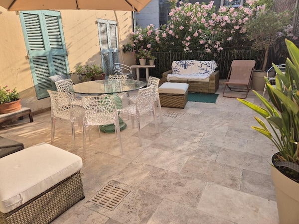 Exceptional:banane Renovated Appt In A Former 19th-century Convent, Huge Terrace - Cannes