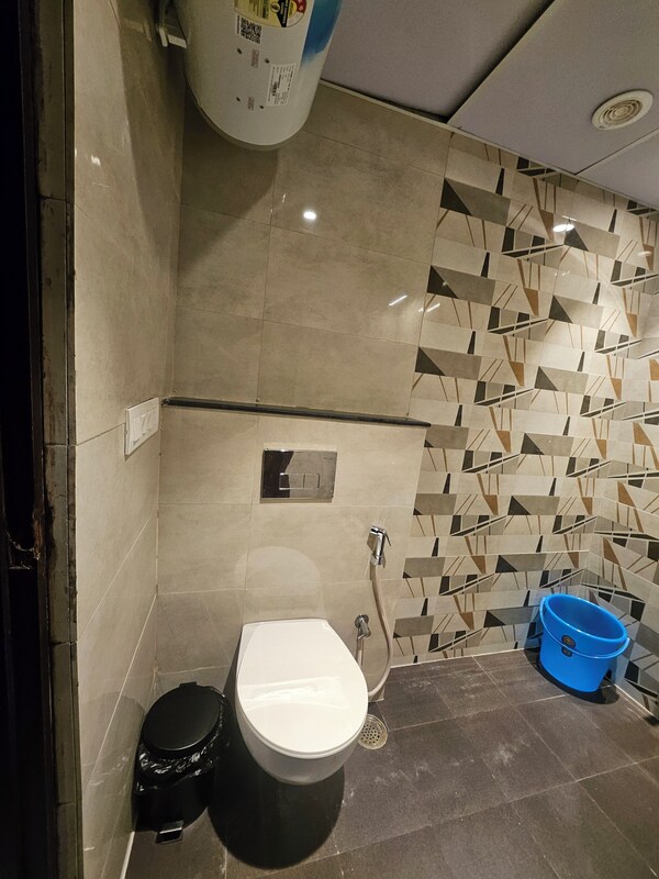 Stylish Studio With Wi-fi, Pantry, Coffee, And Central Location. - Jaipur