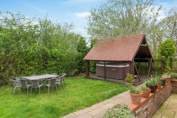 Unicorn Barn In Shottery, Near Anne Hathaways Cottage - Stratford-upon-Avon