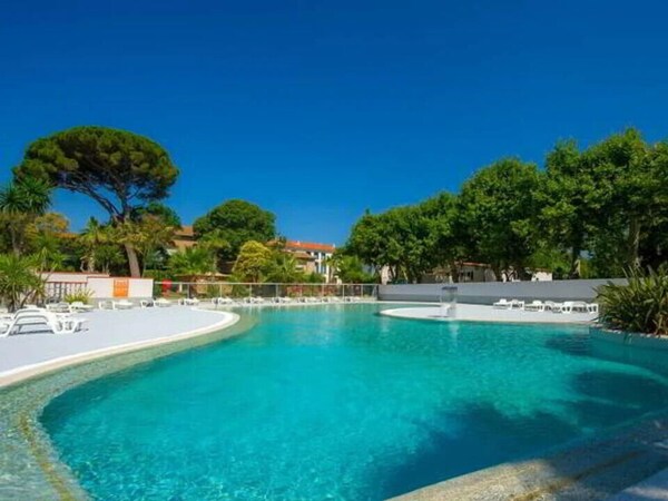 Mobile Home Camping Parc Des Sept Fonts B271 - Marseillan