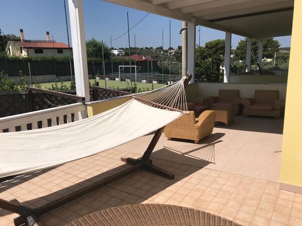 Three-room Apartment With Veranda On The 1st Floor - Bay Of Braico - Vieste