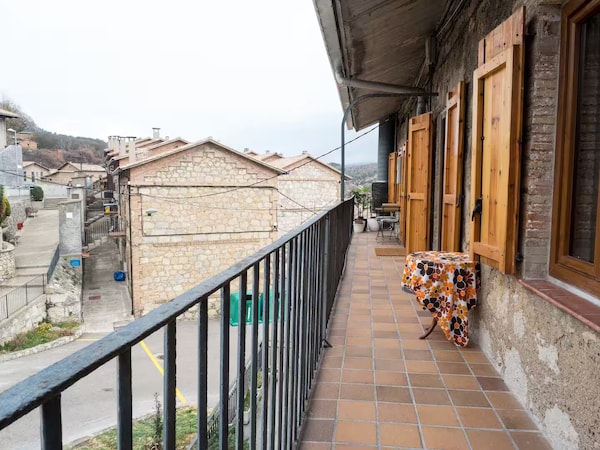 Serene Mountain Corner - Berga