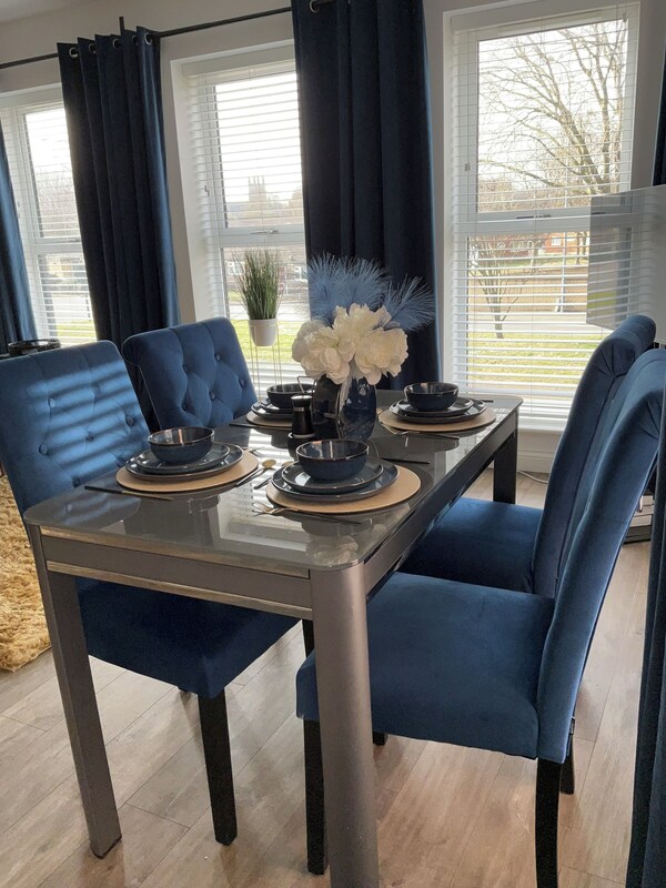 Luxury 2-bedroom Apartment With Wifi & Parking In Birmingham - Birmingham
