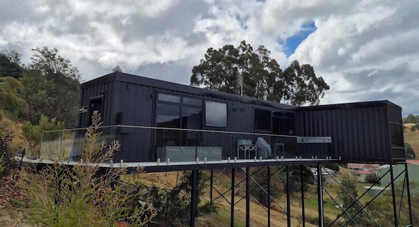 Charlie's Lookout- Cute And Compact With Stunning Panoramic Views - Tasmania