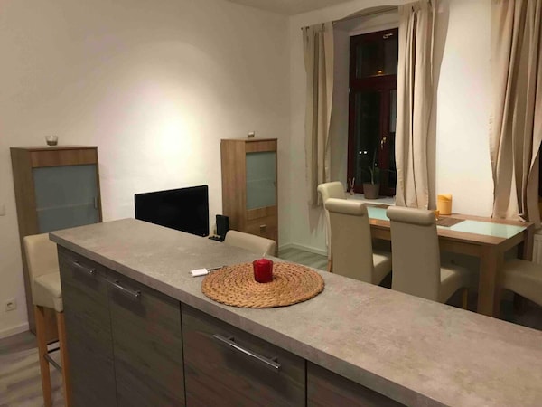 Modern Apartment, Randneustadt With Excellent Connections - Dresde