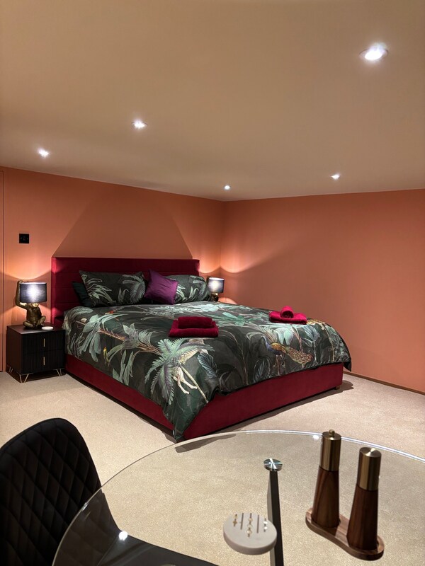 Isla's Den - Peaceful, Private Garden/sauna, Swimming Lake, Spa And Wellness - West Sussex