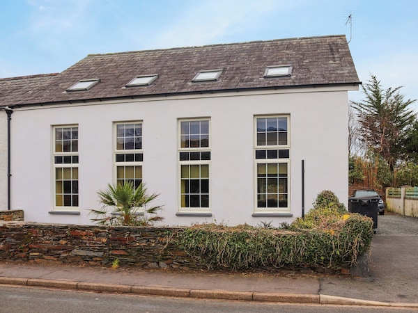 A Welcoming Family Cottage In Morfa Bychan, Just A Short Walk To Black Rock Sands Beach. - Harlech