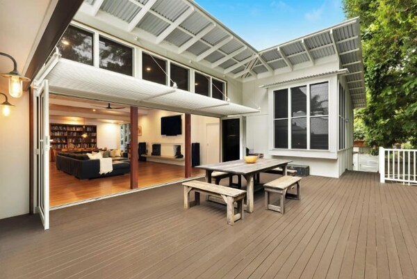 Cavvanbah Beach Cottage Byron Bay - Byron Bay
