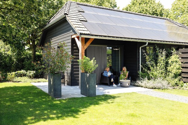 Sfeervol Luxe Vakantiehuis- Mooie Ruime Tuin- 5 Minuten Vanaf De Bossen. - Gemert