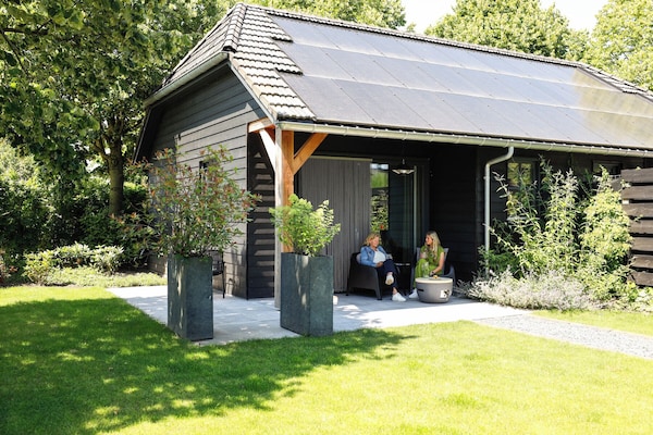 Sfeervol Luxe Vakantiehuis- Mooie Ruime Tuin- 5 Minuten Vanaf De Bossen. - Gemert