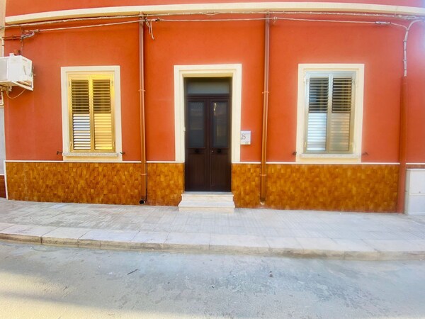 Casa Ornella, Top Services Included 5 Minutes From The Golden Beaches Of Marzamemi - Marzamemi