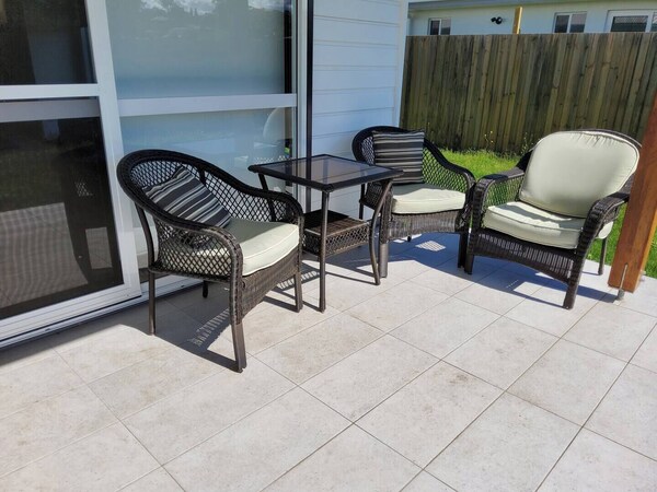 Accessible Accommodation With Private Ensuite Bathrooms - Toowoomba