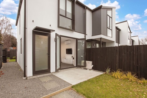 Style Location New Sunny 2bdrms Free Park - Christchurch