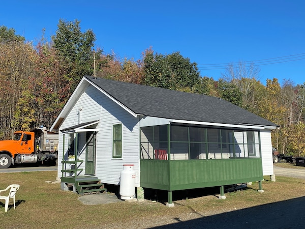 3-bedroom Cottage On Cossayuna Lake - Greenwich, NY