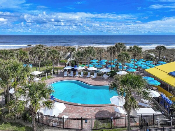 Relaxing Airy Beach Retreat, Perfect For A Peaceful Getaway Escape, Pet Friendly - Atlantic Beach, FL