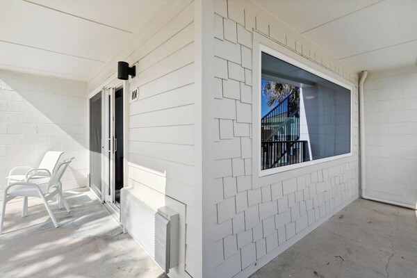 Family Seaside Haven: 3 Comfortable Rooms | Outdoor Pool | Pet-friendly - 傑克遜維爾