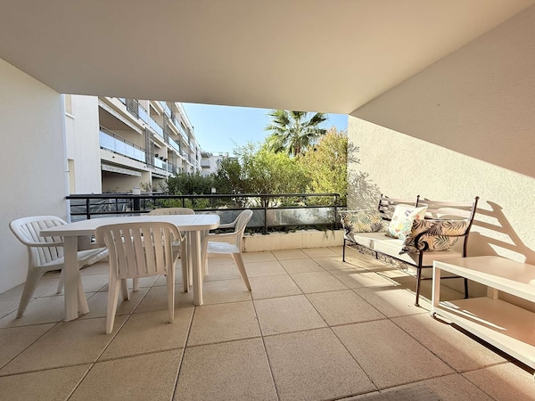 T3 L'eden-  Piscine- Clim- Commerces - Le Lavandou