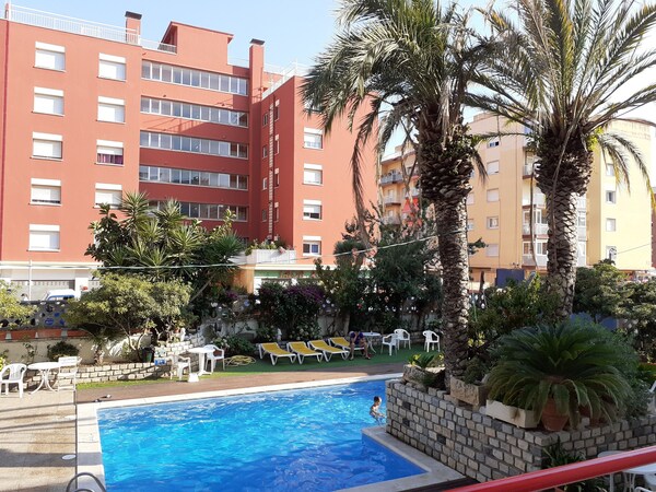 Apartaments Mar Blau - Calella Beach - Calella