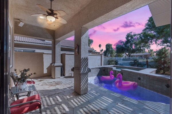 Serene Golf Course Retreat W/ Private Pool, Spa & Game Room, Luxury Golf Course Retreat With Private - Indio, CA