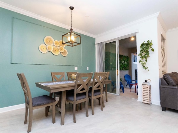 Storey Lake Resort, Private Pool, Near Famous Attractions!! - Kissimmee, FL