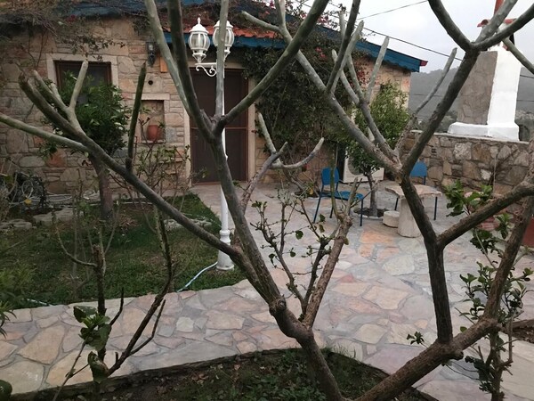 Charming 3-bedroom Villa With Wifi And Ac In Datça Muğla Turkey - Datça