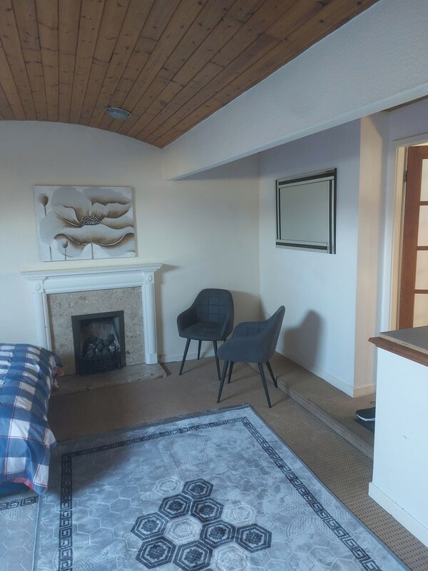 Welsh Mountain Retreat With Studio Flat - Caernarfon