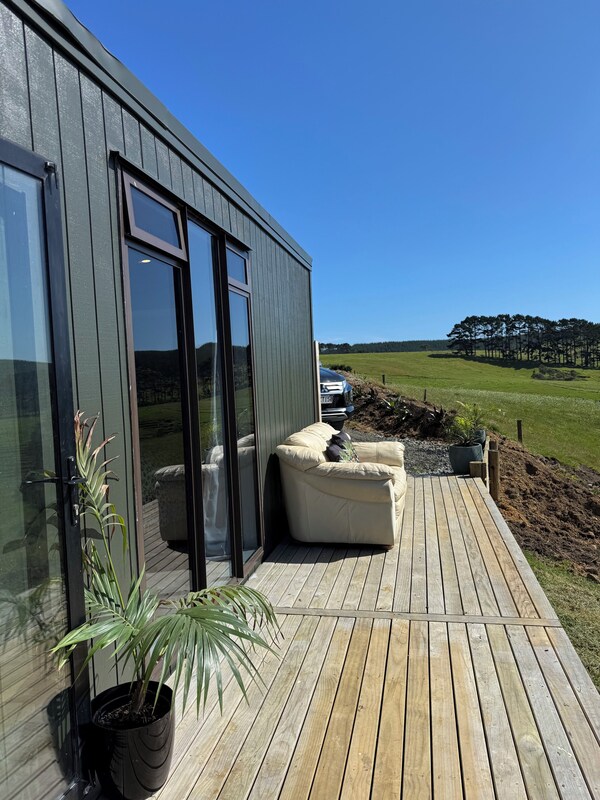 Little West Cabin - Parakai