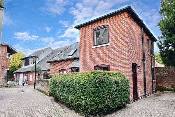Cosy Retreat In Ringwood New Forest Town Centre - Ringwood