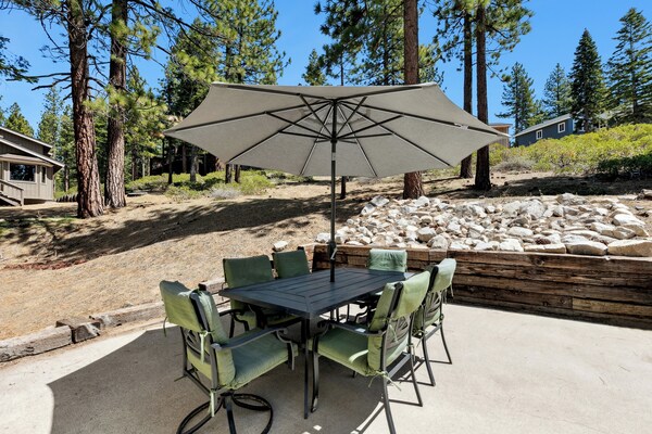 Lupine Lodge - Forested 3br, Bbq, Hiking - South Lake Tahoe, CA