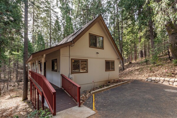 The Hatch- Lake Access - Murphys, CA