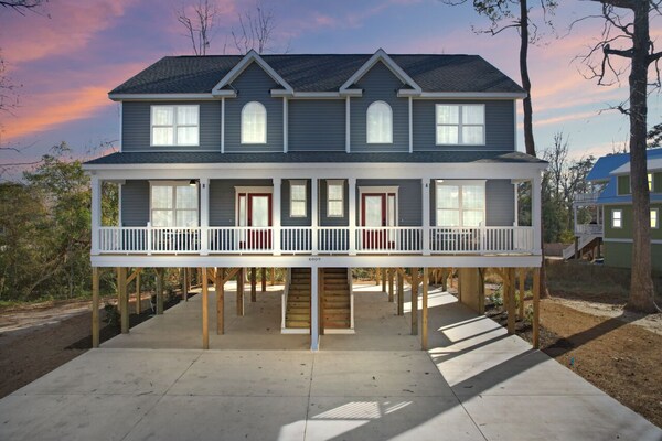 Sea Escape 6 Bedrooms - Myrtle Beach