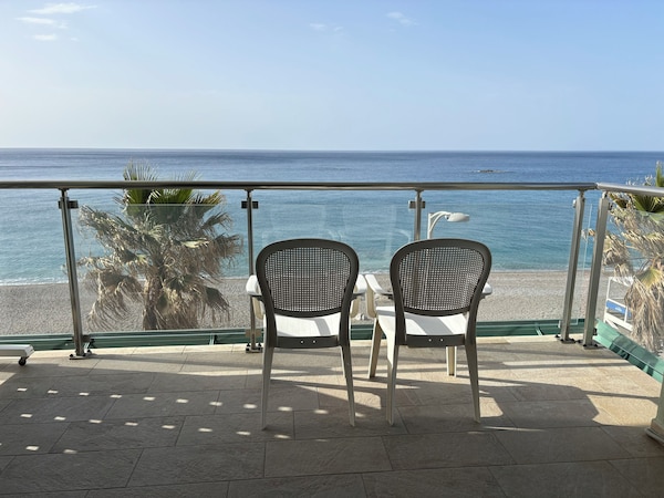 The Ideal Place To Experience The Sea, With A Terrace And A View Of The Aeolian Islands - Capo d'Orlando