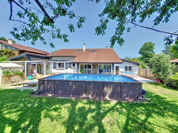 Grande Maison Familiale Avec Piscine-  10 Min Des Plages De Biarritz Et D'anglet - Pyrénées-Atlantiques