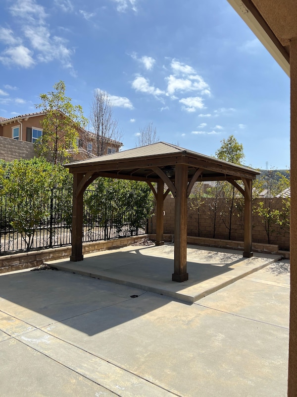 Private Cozy Room In A House 5mins To Dt, Simi Valley View, Accessible To City! - Thousand Oaks