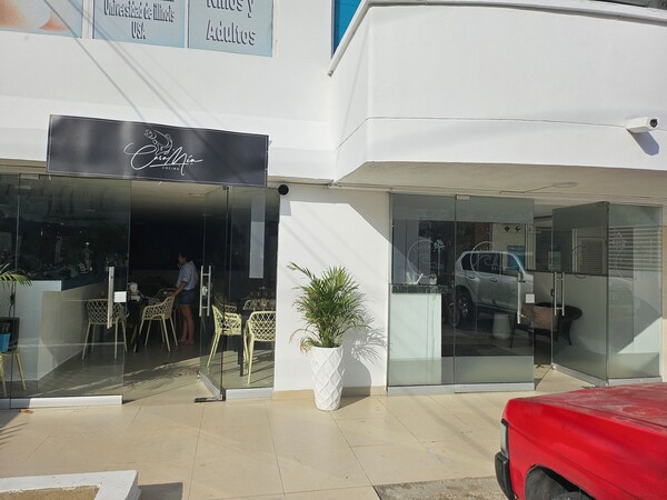 Hostel In Cartagena 10 Minutes From The Historical Center And 10 Meters From The Beach. - Cartagena