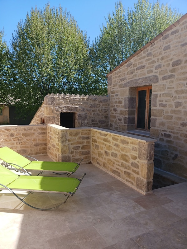La Poumo D'amour Gîte In The Luberon, Provence At Its Best - Pertuis
