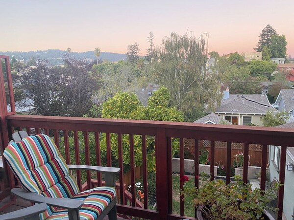 Luxury Piedmont Retreat With Stunning Amenities - Berkeley, CA