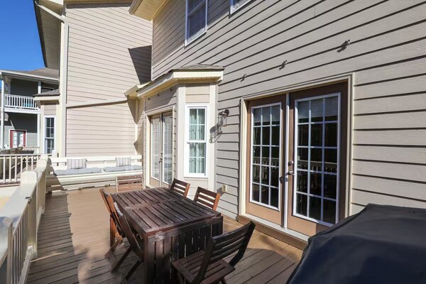 Prime Location! Golf+pickleball+tennis+walkable By Jubela's - Helen, GA