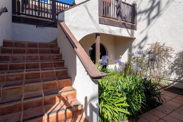 206 Stimson Ave In Pismo Beach - Pismo Beach, CA