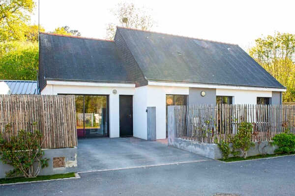 Holiday Home 'Charmante Maisonnette Contemporaine' With Shared Terrace - Carnac