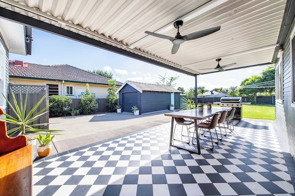 The Palmer Cove - Stylish, Central - Dubbo