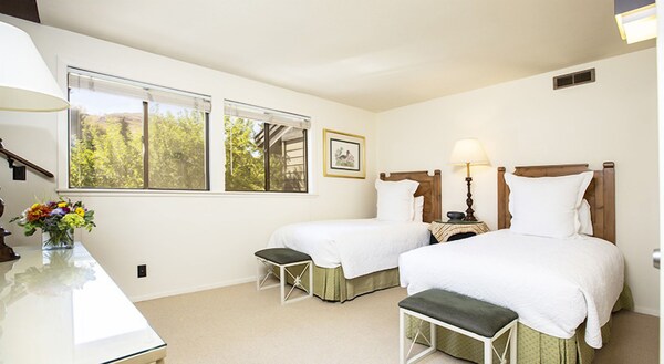 Relaxing Lodge W/ Ski, Resort Access & Hiking Trails - Perfect Group Hideaway - Sun Valley, ID